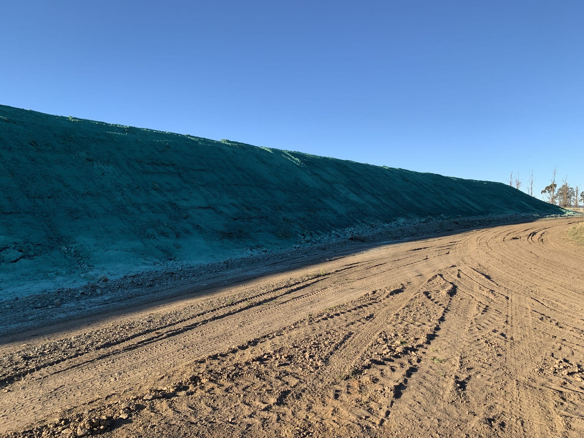 Is A Compost Blanket Right For My Site? - Valley Hydramulch & Revegetation