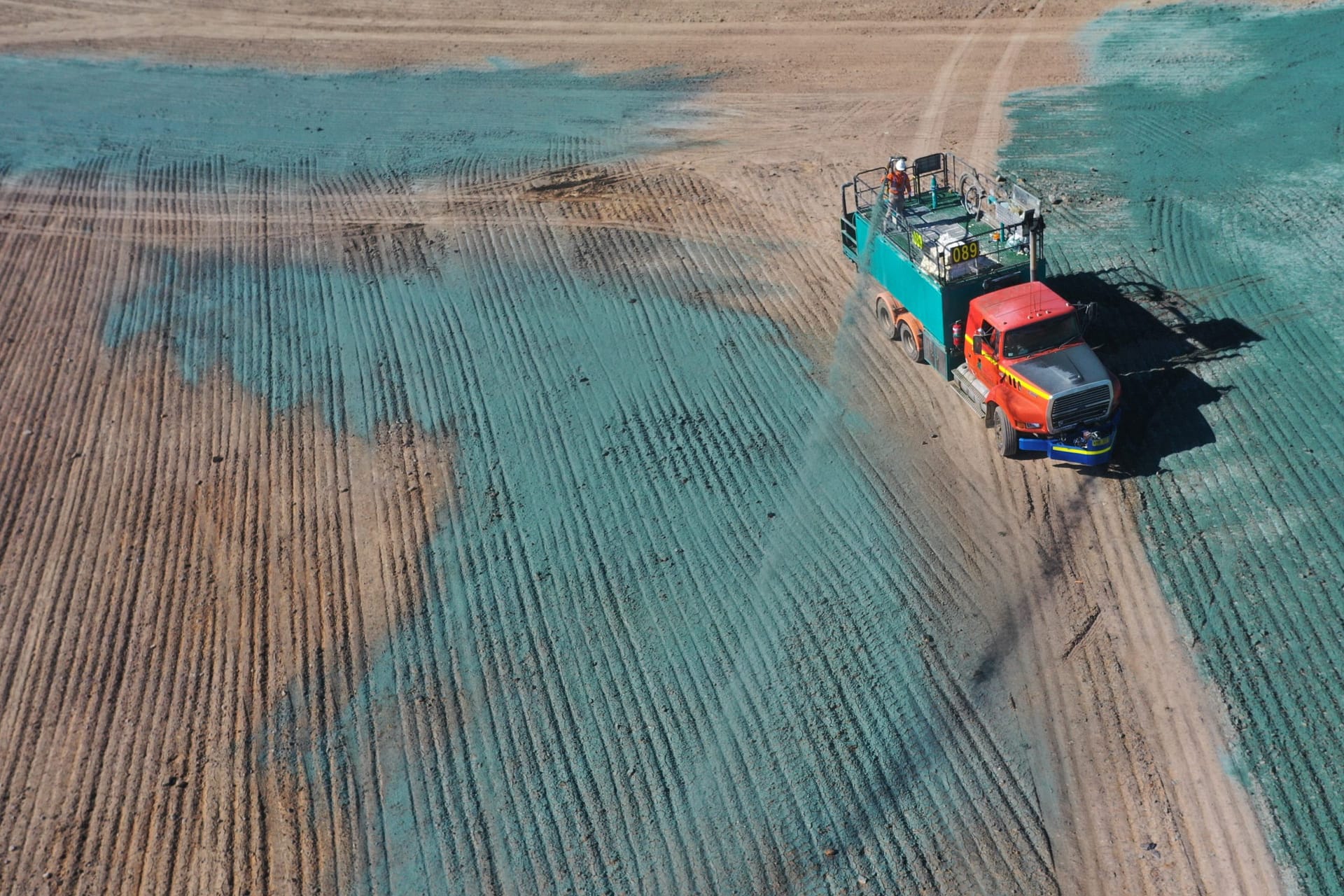 Is A Compost Blanket Right For My Site? - Valley Hydramulch & Revegetation